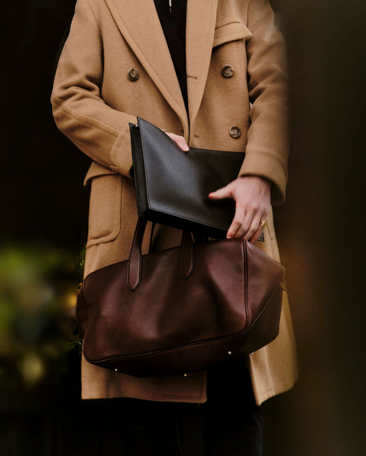 Mark Cross reflects a rich heritage of American luxury lifestyle.