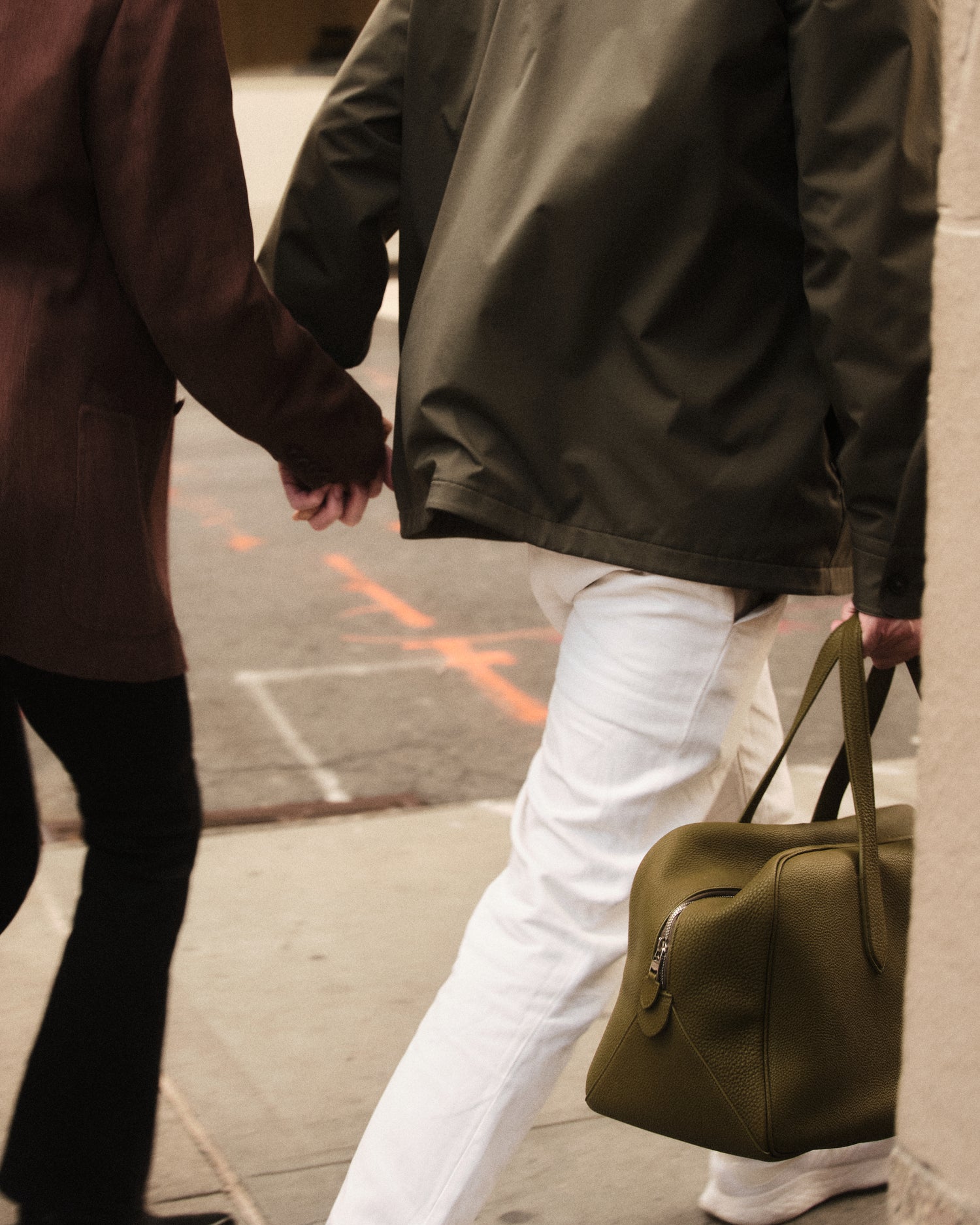 Mark Cross reflects a rich heritage of American luxury lifestyle.