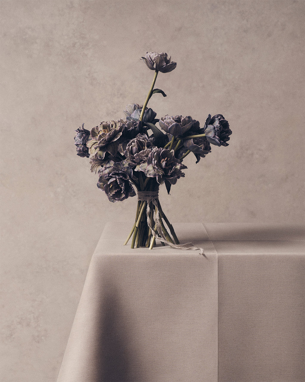 Mark Cross reflects a rich heritage of American luxury lifestyle.