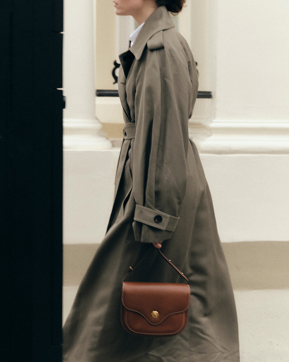 Mark Cross reflects a rich heritage of American luxury lifestyle.