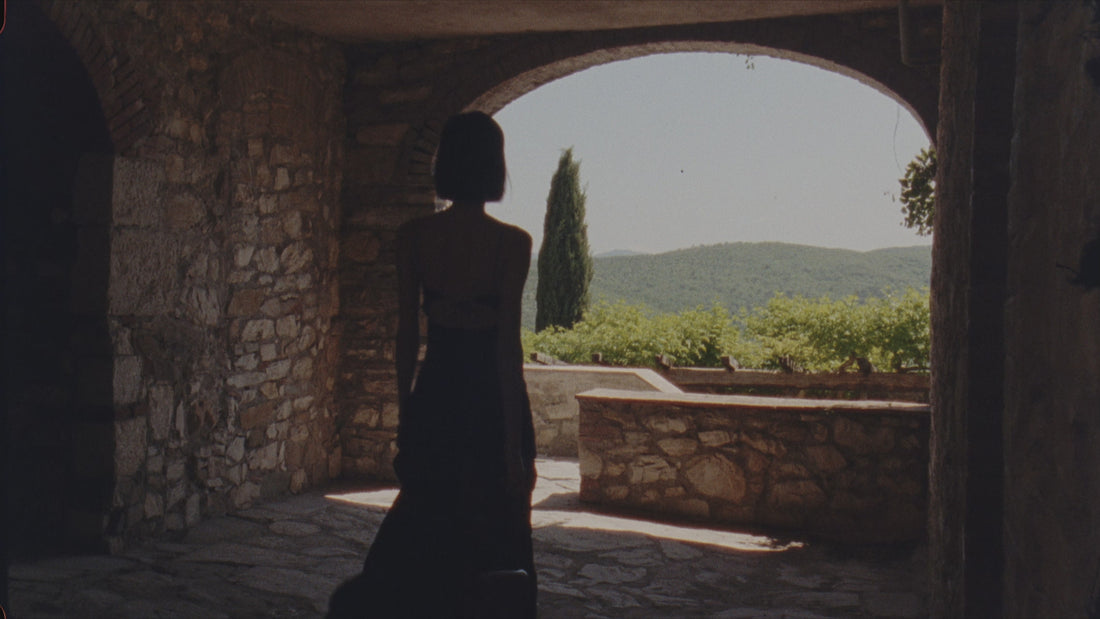 Mark Cross reflects a rich heritage of American luxury lifestyle.